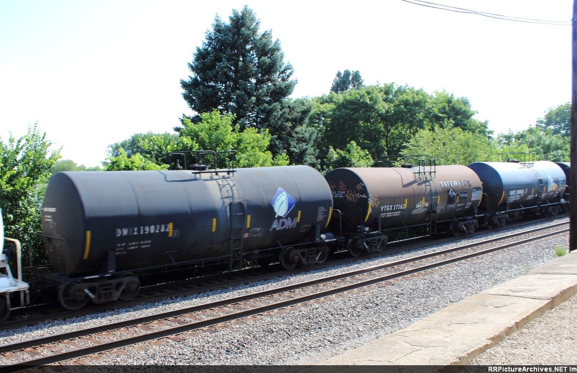 Tank cars